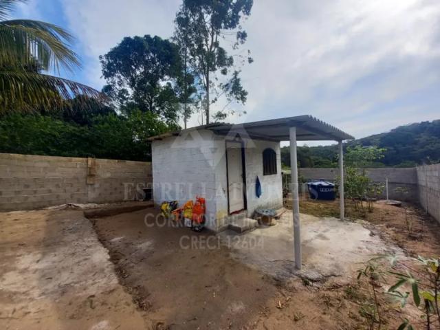 Casa com 1 Quarto e 1 banheiro à Venda, 30 m² por R$ 65.000