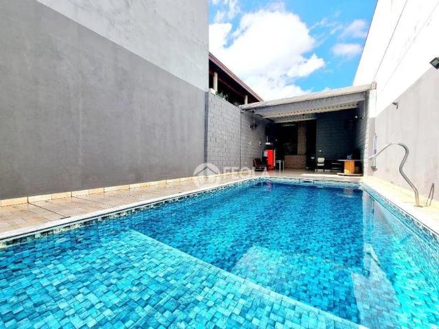 Casa com 1 Quarto e 2 banheiros à Venda, 86 m² por R$ 279.000