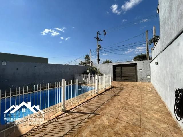 Casa com 1 Quarto e 2 banheiros à Venda, 97 m² por R$ 298.500