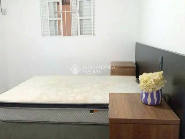 Casa com 1 quarto e 38m² para alugar em Jurerê, Florianópolis