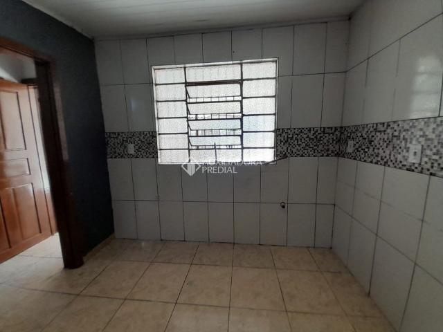 Casa com 1 quarto e 30m² para alugar em Sarandi, Porto Alegre