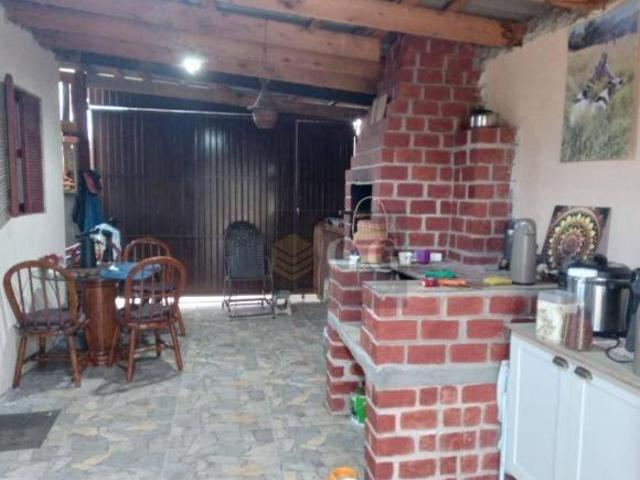 Casa com 1 quarto, localizada em Itapuã