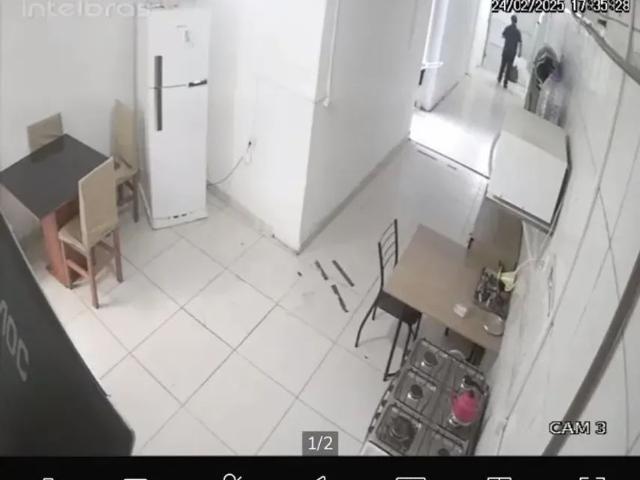 Casa com 1 Quarto para alugar, 10m² Centro Histórico