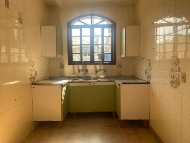 Casa com 1 Quarto para alugar, 150m² Anhangabau