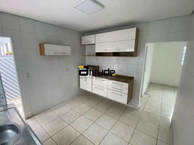Casa com 1 quarto para alugar na Avenida César Abraão, Vila Osasco, Osasco