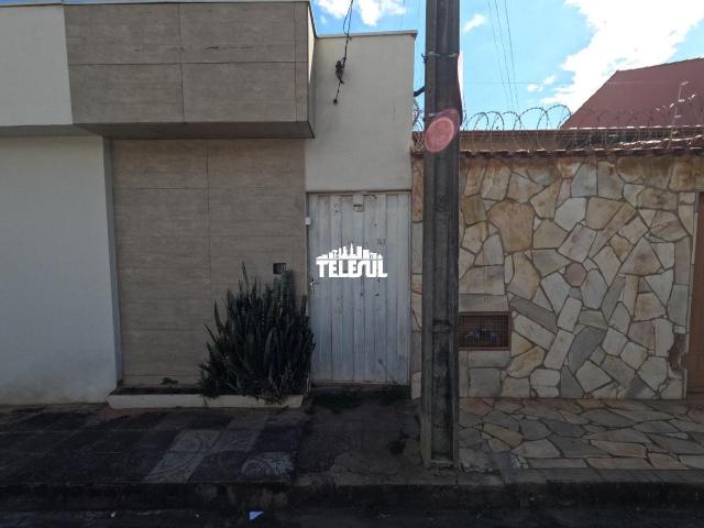 Casa com 1 quarto para alugar no bairro Bom Pastor, 44m²