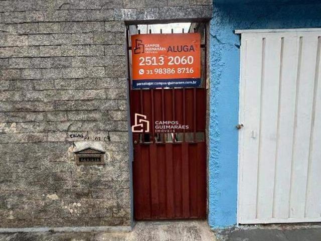 Casa com 1 quarto para alugar no bairro Barreiro, 38m²