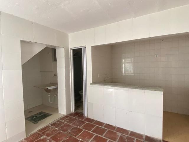 Casa com 1 quarto para alugar no bairro Nova Granada em Belo Horizonte