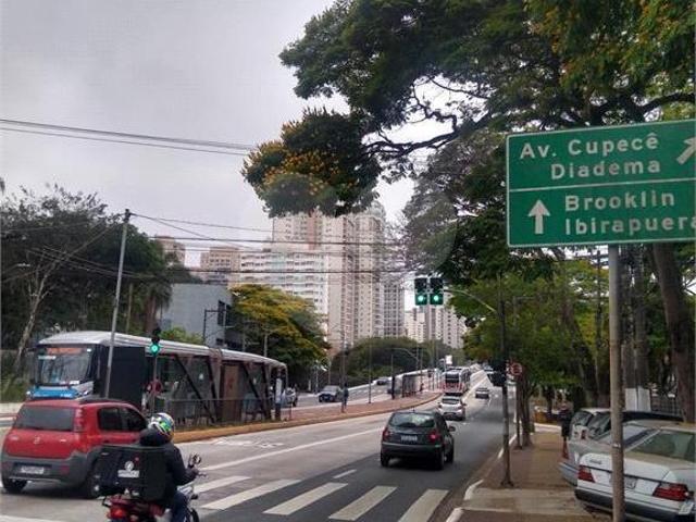 Casa com 1 quartos à venda em Santo amaro SP