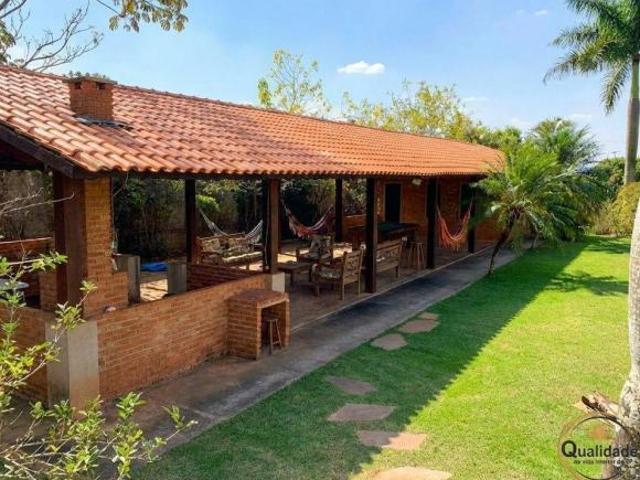 Casa com 1 suíte à venda, 170m² em terreno de 1.840m² por R$ 730.000 Ecopark Ta