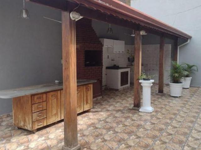 Casa com 1 suíte à venda, 185 m² por R$ 730.000 Jardim Europa Bragança Paulista/SP