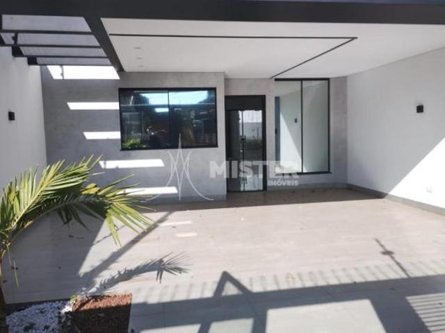 CASA COM 1 SUÍTE E 2 QUARTOS NO JARDIM ALVORADA EM MARINGÁ PR