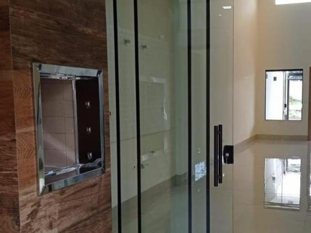 ? CASA COM 1 SUÍTE + 2 QTOS NO JD. FREGADOLLI EM MARINGÁ