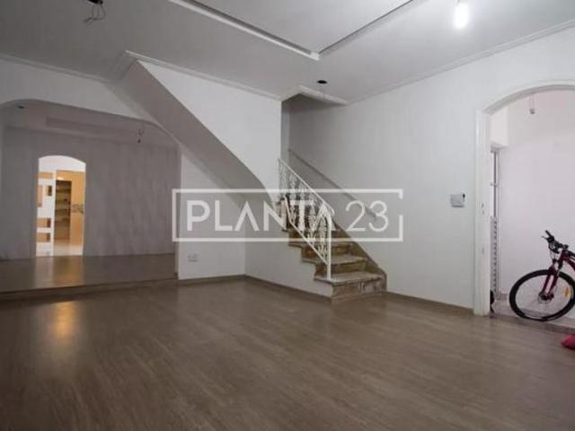 Casa com 200 m², 3 quartos sendo 3 suítes à venda no bairro Brooklin