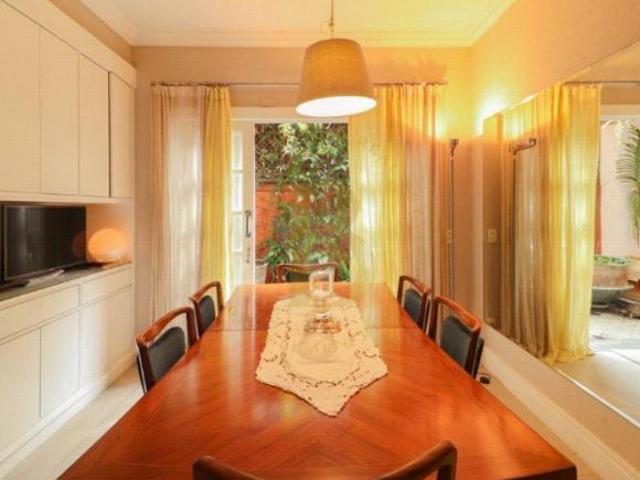 Casa com 200 m², 3 quartos sendo 1 suíte à venda no bairro Jardim Paulistano