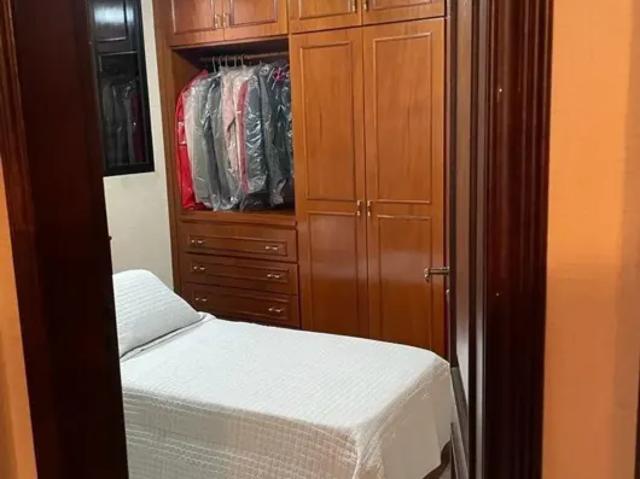 Casa com 200 m² e 3 quartos 1 suíte 3 vagas à venda no Conjunto Residencial Butantã