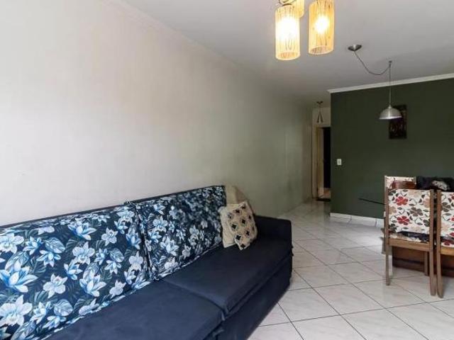 Casa com 200 m² e 3 quartos à venda em Parque Peruche