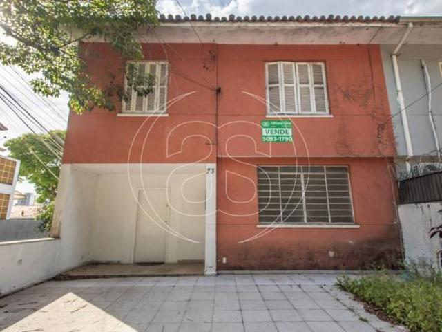 Casa com 204 m² e 3 quartos à venda em Jardim Petrópolis