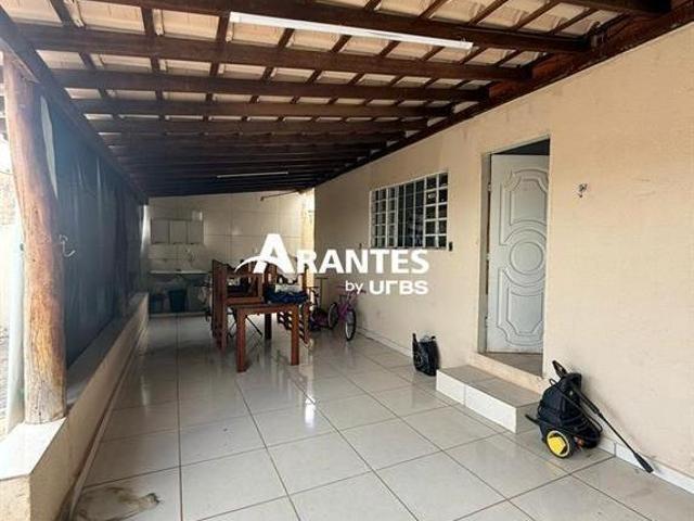 Casa com 210,58m² 3 quartos à venda no bairro Custódio Pereira