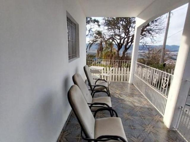 Casa com 2125 m² e 5 quartos à venda bairro portal
