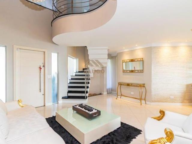 Casa com 213 m² e 3 quartos à venda bairro Xaxim