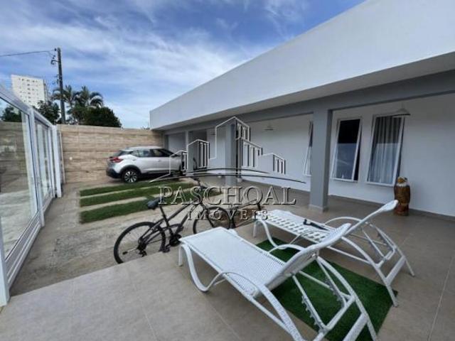 CASA COM 220,00 m² FLÓRIDA PRAIA GRANDE SP