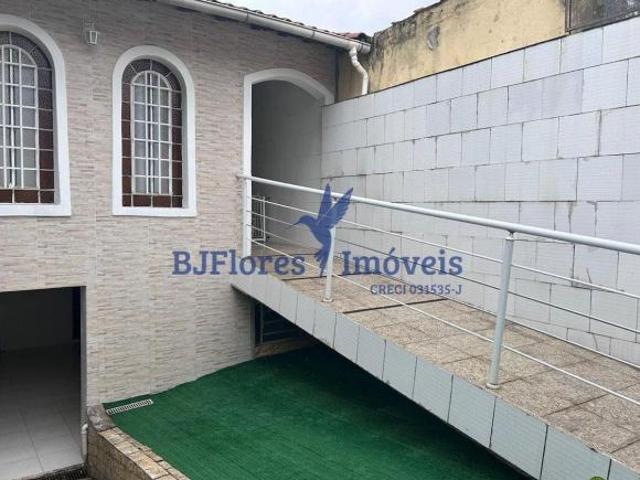 Casa com 22m² á venda no bairro Vila Humaitá em Santo André