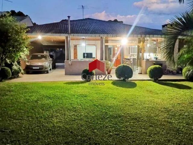 Casa com 240m² 4 quartos, à venda, no bairro Jardim Santa Helena em Piraquara
