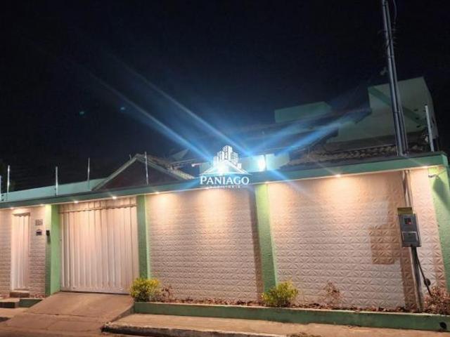 CASA COM 2/4 SENDO UMA SUITE NO BAIRRO CRISTO REI VG