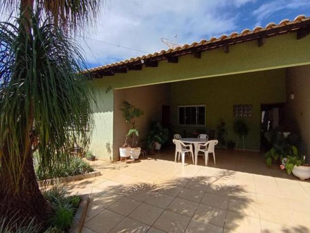 Casa com 250 m² 3 quartos à venda em Jardim Tarumã