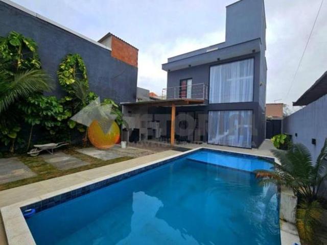 Casa com 250 m² e 3 quartos à venda em MASSAGUAÇU