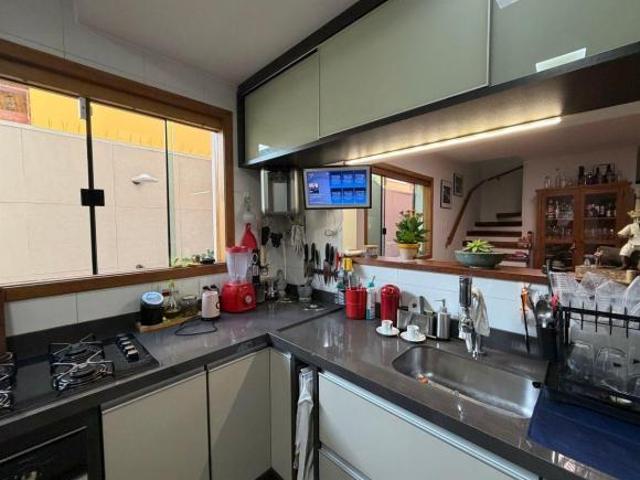 Casa com 250 m² e 3 quartos à venda em Jardim Bonfiglioli