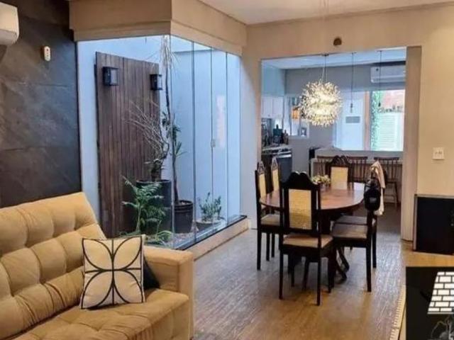 Casa com 250m² na Vila Sao Carlos, Itaquaquecetuba