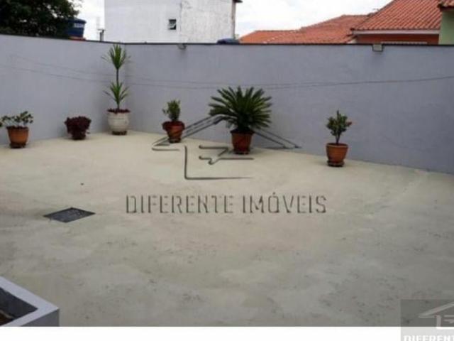 Casa com 250m² no Jardim Popular !