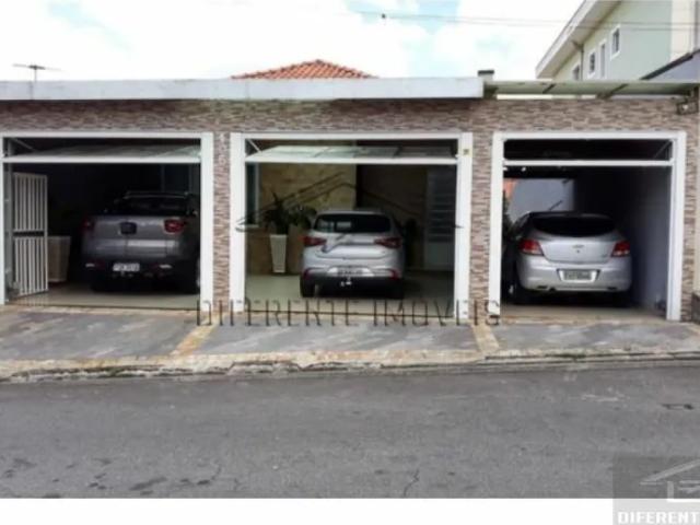 Casa com 250m² no Jardim Popular!