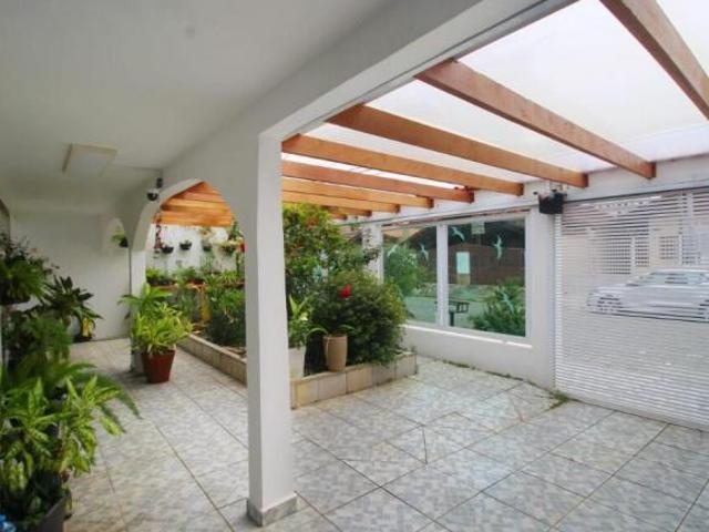 CASA COM 251,00 m² MARACANÃ PRAIA GRANDE SP