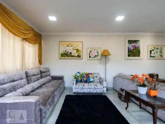 CASA COM 255M PARA VENDA E LOCAÇÃO EM PERDIZES