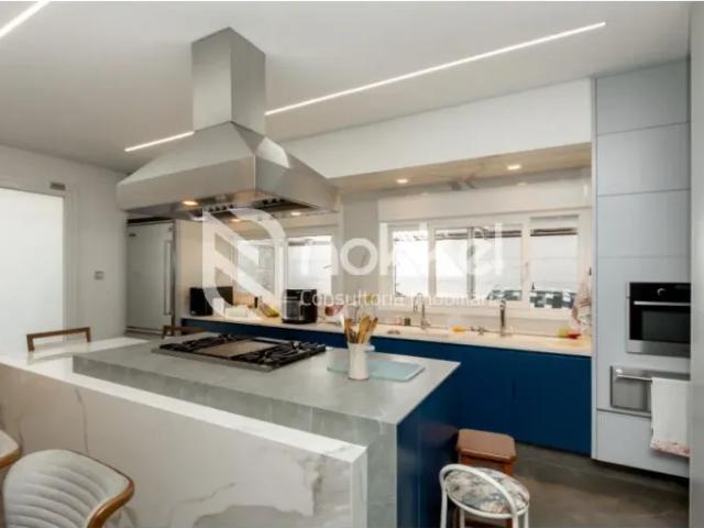 Casa com 256 m², 4 quartos sendo 2 suítes à venda no bairro Vila da Saúde