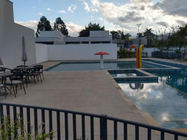 Casa com 260 m² e 3 quartos à venda no Vita Vilage