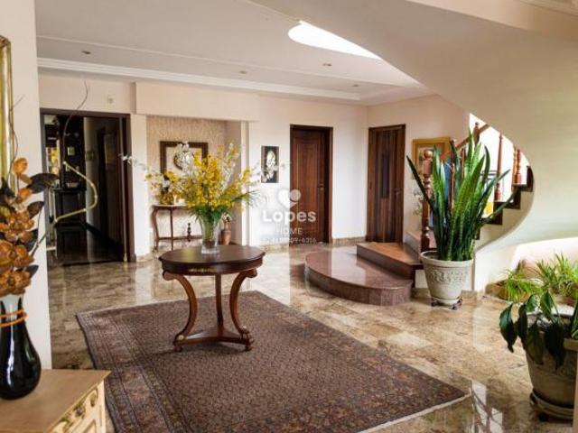 Casa com 2739 m² 4 quartos à venda a 850 Metros do Parque Barigui