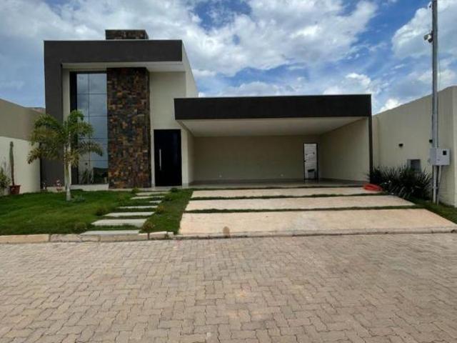 Casa com 280 m² e 3 quartos à venda em Brasília