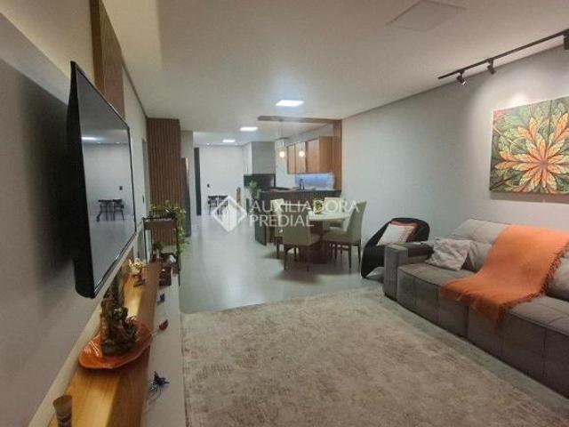 Casa com 280m², 4 dormitórios, Altor Horizonte Estância Velha