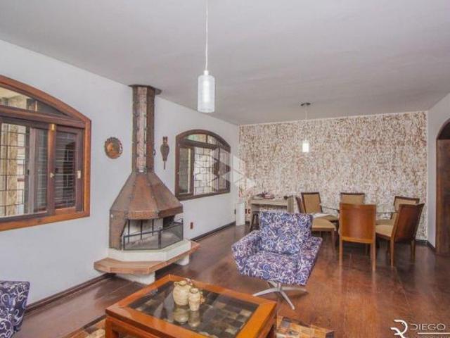 Casa com 287m² com 3 Dormitórios/quartos no Bairro São João/Porto Alegre