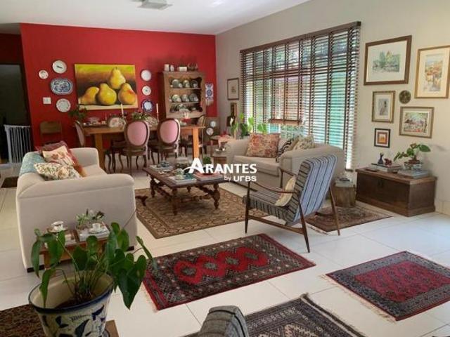 Casa com 289,55m² 3 quartos à venda no bairro Morada da Colina