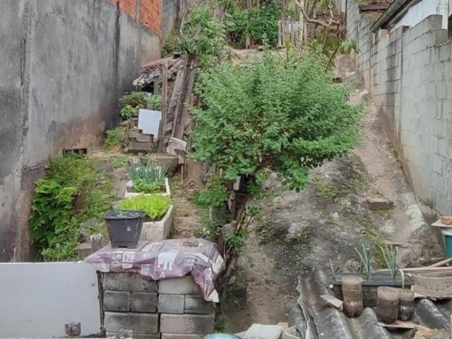 Casa com 2 moradias no mesmo terreno à venda em Barueri – Ótima para renda