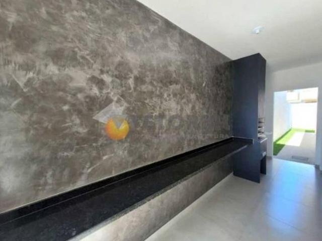 Casa com 2 dorm. à venda, 67 m² por R$ 330.000,00 Golfinhos Caraguatatuba/SP