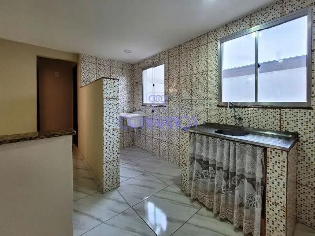 Casa com 2 dormitórios para alugar, 65 m² por R$ 1.400,00/mês Rua Clementina, Campo Grande Rio