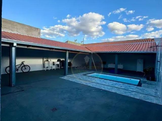 Casa com 2 dormitórios à venda por R$ 390.000,00 Jardim Maria Alice Uberaba/MG