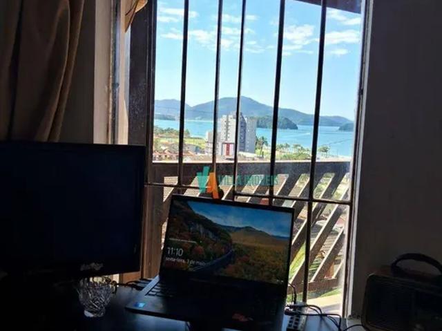 Casa com 2 dormitórios à venda por R$ 415.000,00 Massaguaçu Caraguatatuba/SP
