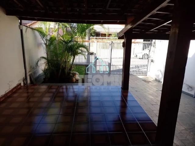 Casa com 2 dormitórios à venda, 153 m² por R$ 480.000,00 Centro Taubaté/SP
